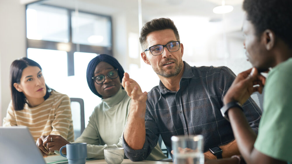 What is work culture? Examples of workplace culture | Samelane