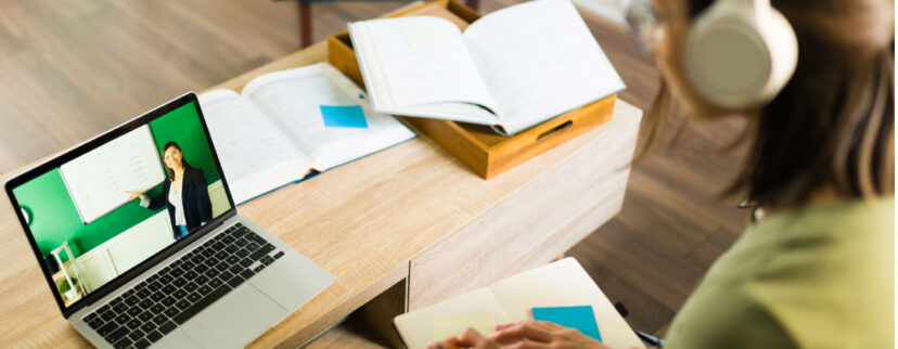 6 top blended learning examples to implement with LMS