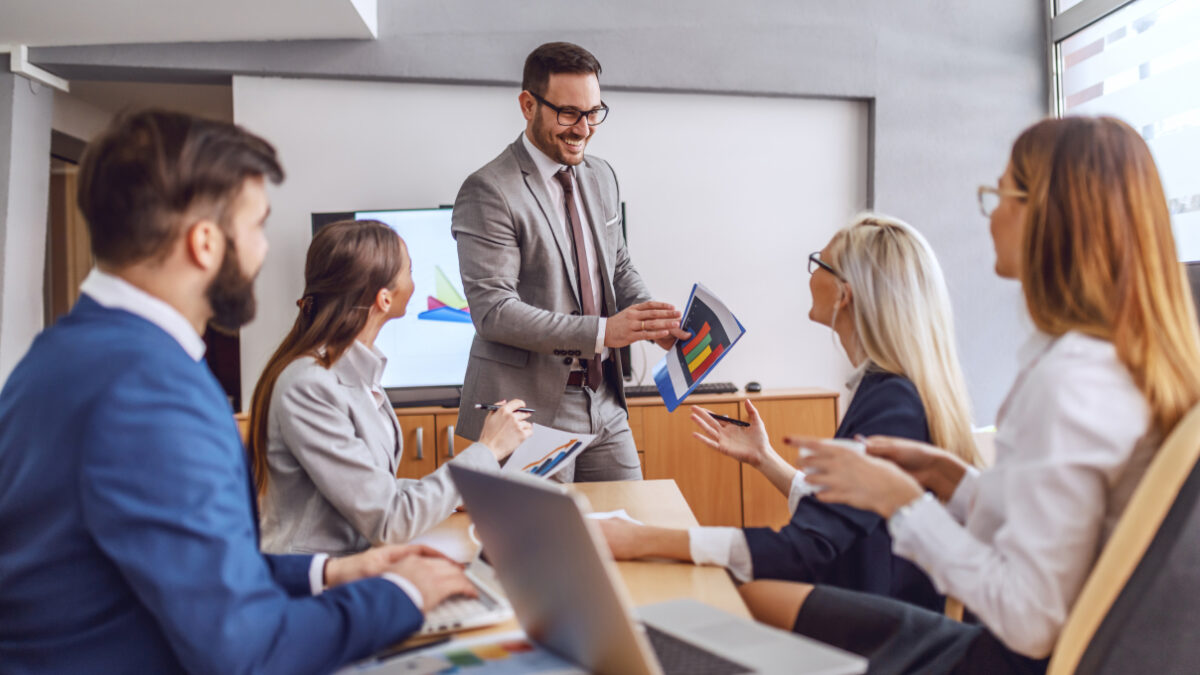 What is refresher training in organization? - Samelane